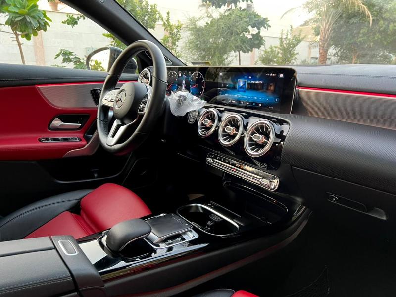 Mercedes Cla Interior